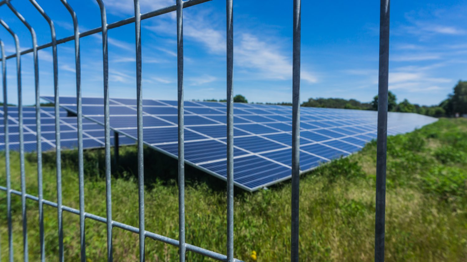 Community Solar - Institute for Local Self-Reliance