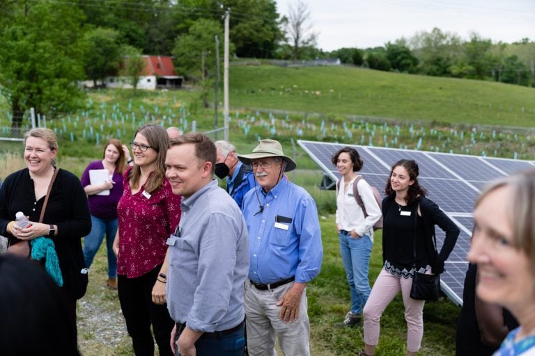 State Community Solar Programs | ILSR Energy Democracy Initiative